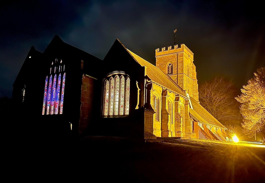 Three Ways to Keep In Touch with St Peter's - News - Kinver S.Peter - A ...