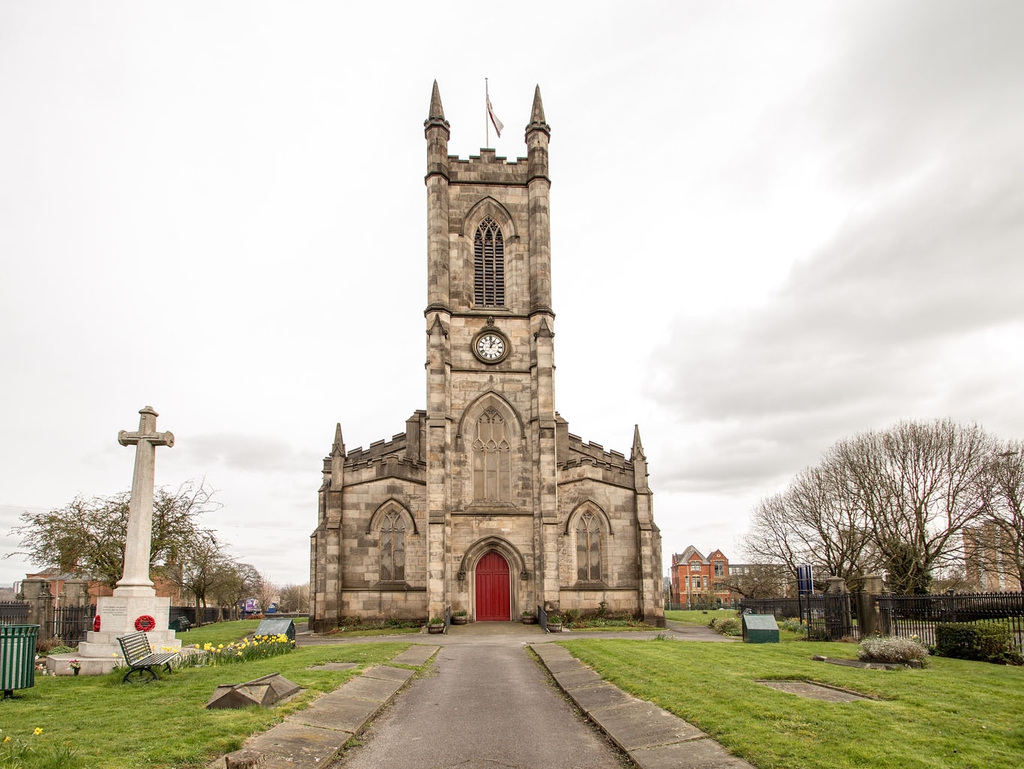 St Thomas' Church (Pendleton Church) - A Church Near You