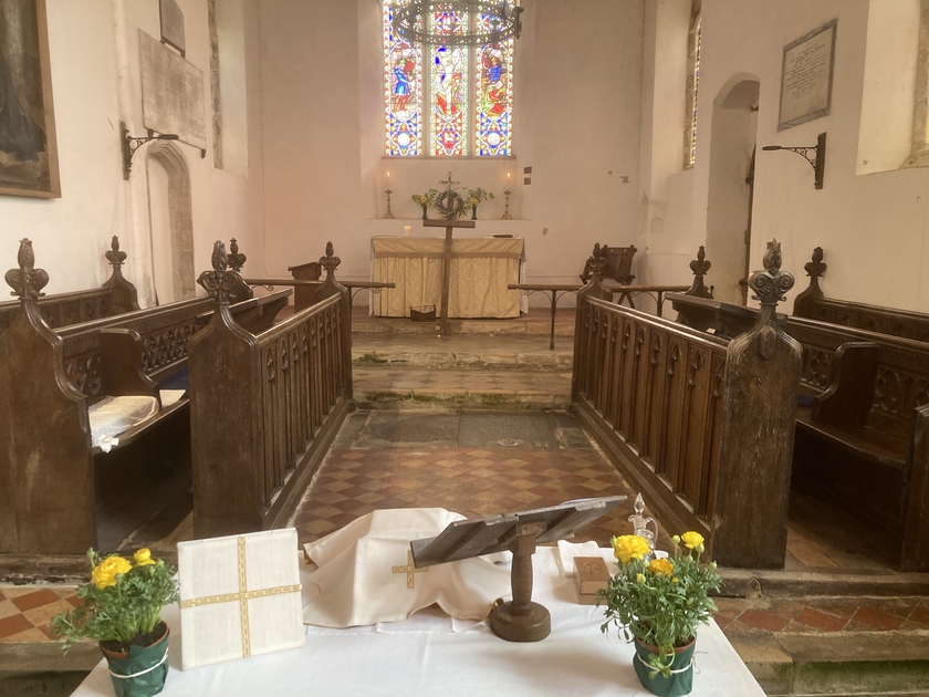 Many join us at Easter Communion to celebrate Easter Day! - News - St ...