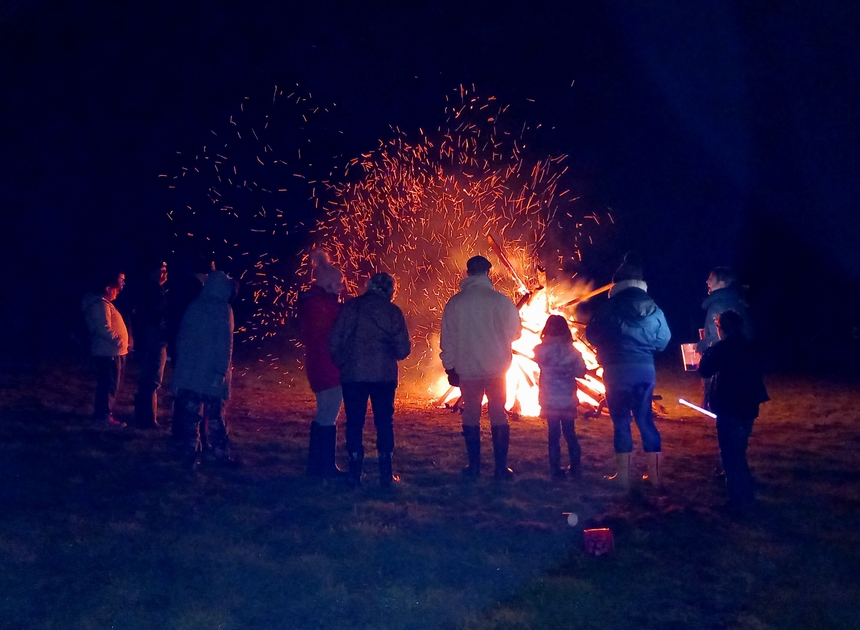 Social Event for Bonfire Night - Events - St John the Baptist - Instow ...