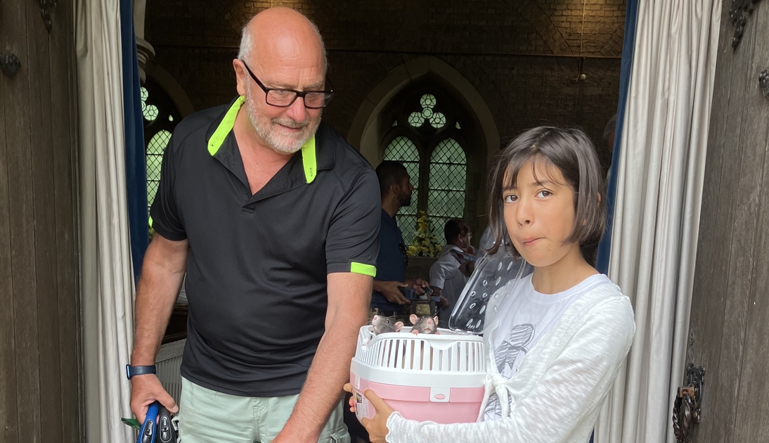 Pet Service at St Nicolas Manea - News - The Church of Christ ...