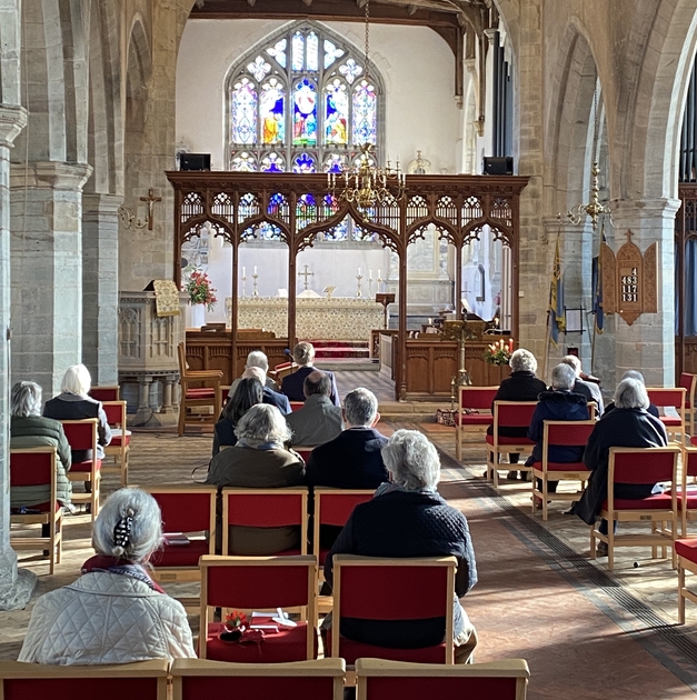 A message from our Rector, Rev Steve Hollinghurst about our services ...