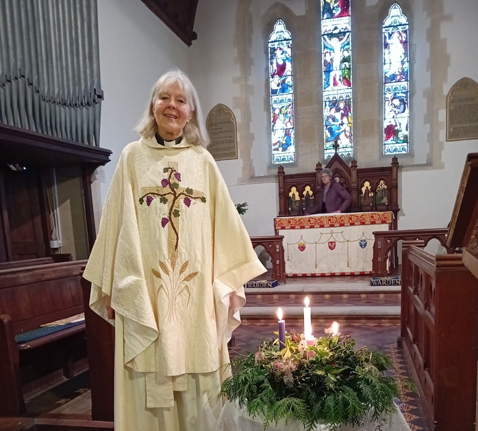 Scratch Nativity and Christmas Service - News - St John the Evangelist ...