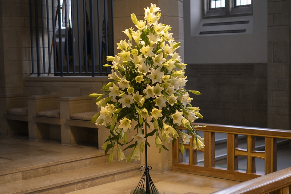 Bradford Cathedral Easter Lilies donated in memory - News - Bradford ...