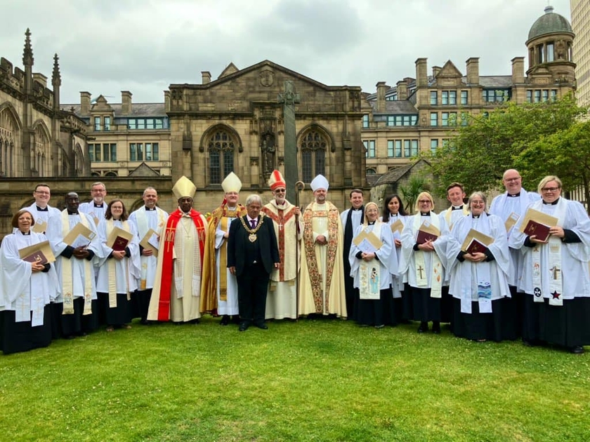 Rev Lesley is Priested - News - St Andrew's Church, Ramsbottom - A ...