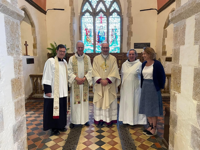 New Priest - in- Charge and Curate! - News - St Thomas a Becket ...