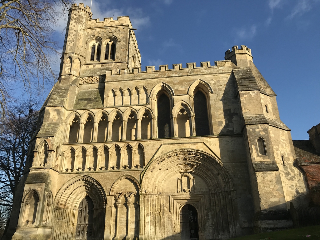 Dunstable Priory Church - A Church Near You