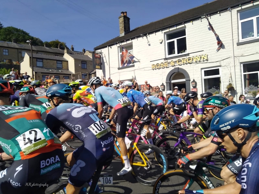 Tour of Britain comes through Ramsbottom - News - St Paul's Ramsbottom ...