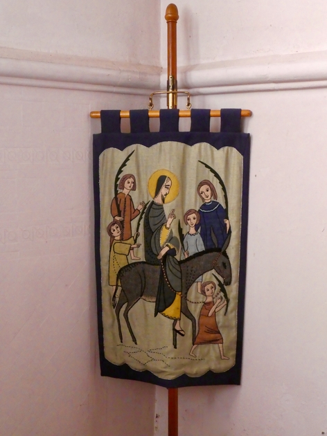 Holy Week at Home - News - St. Andrew's, Boreham - A Church Near You