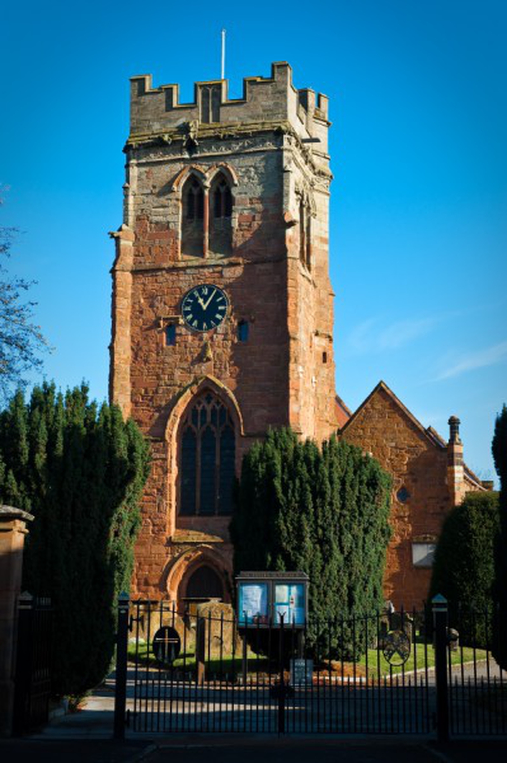 Dunchurch - St. Peter's - A Church Near You
