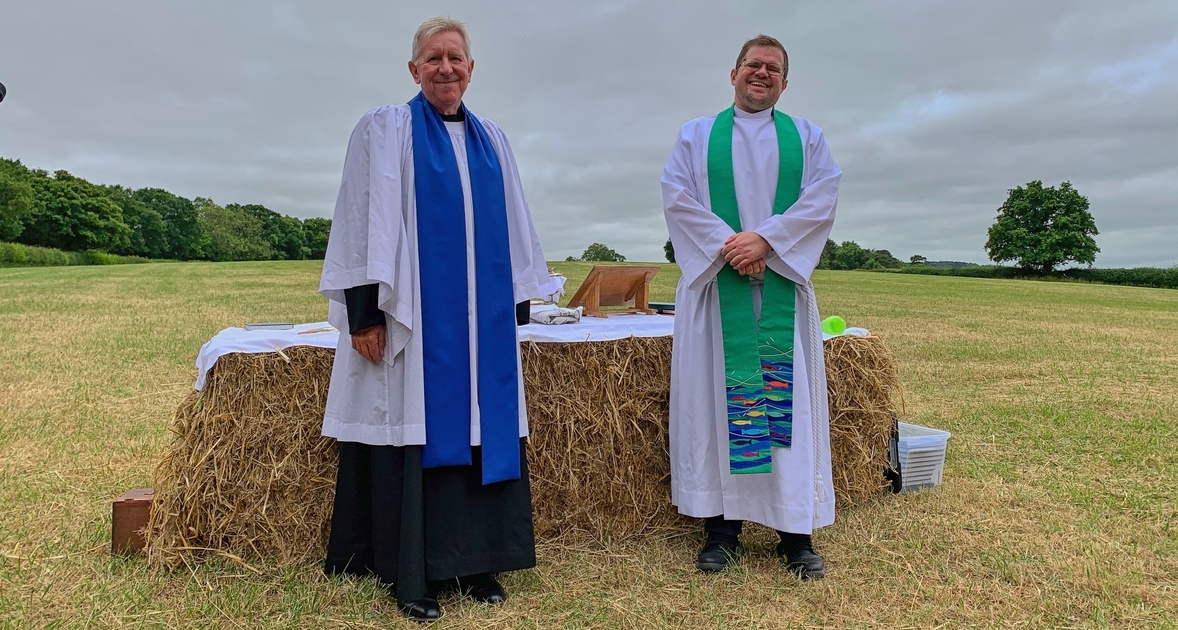 Benefice Open Air servce at Pendomer - News - St Mary's, East Chinnock ...